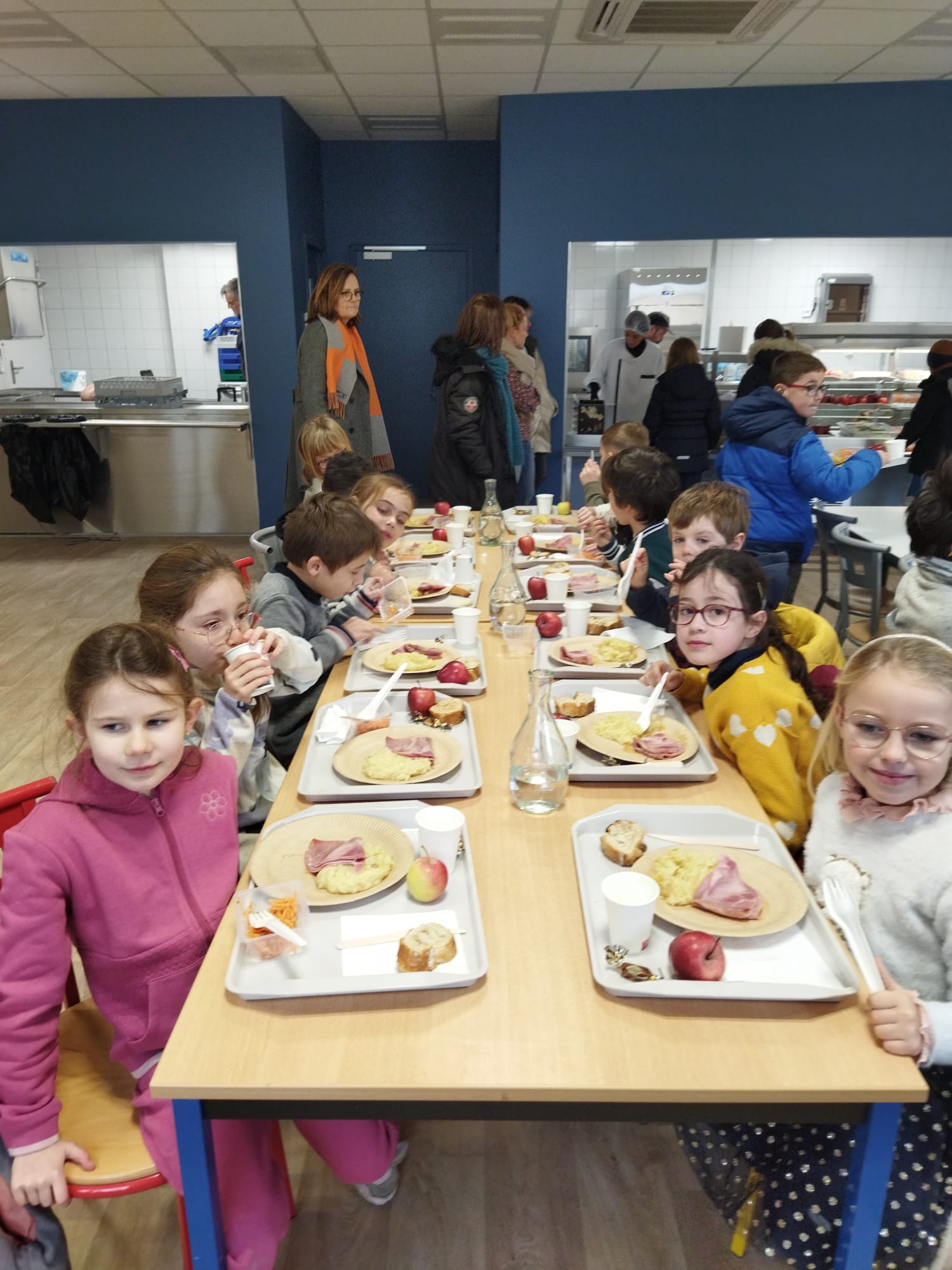 Nouvelle cantine ! - Ecole primaire Jeanne d'Arc (classes maternelles ...